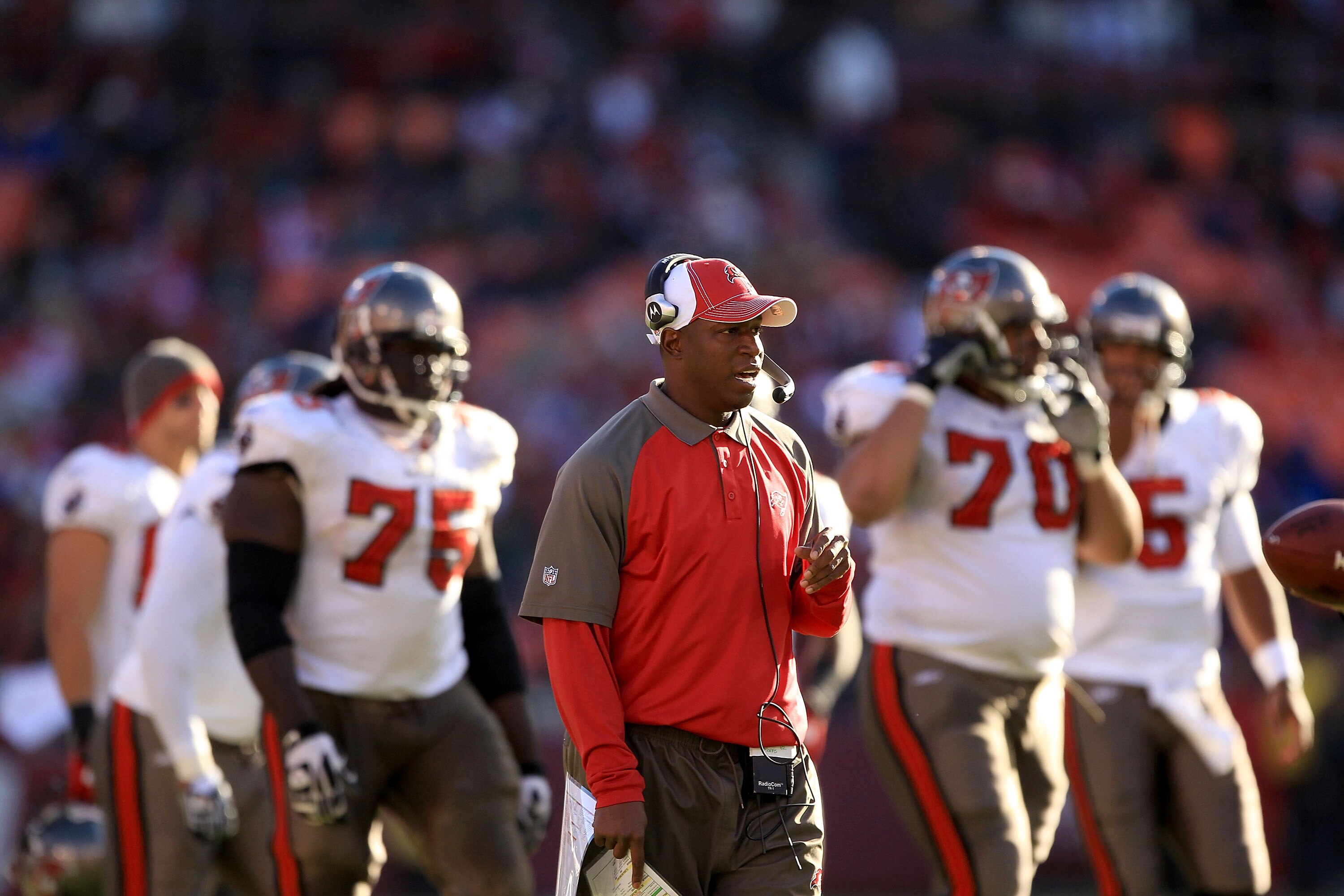 The 2010 NFL Christmas List: What Each Team Hopes to Find Under Their ...