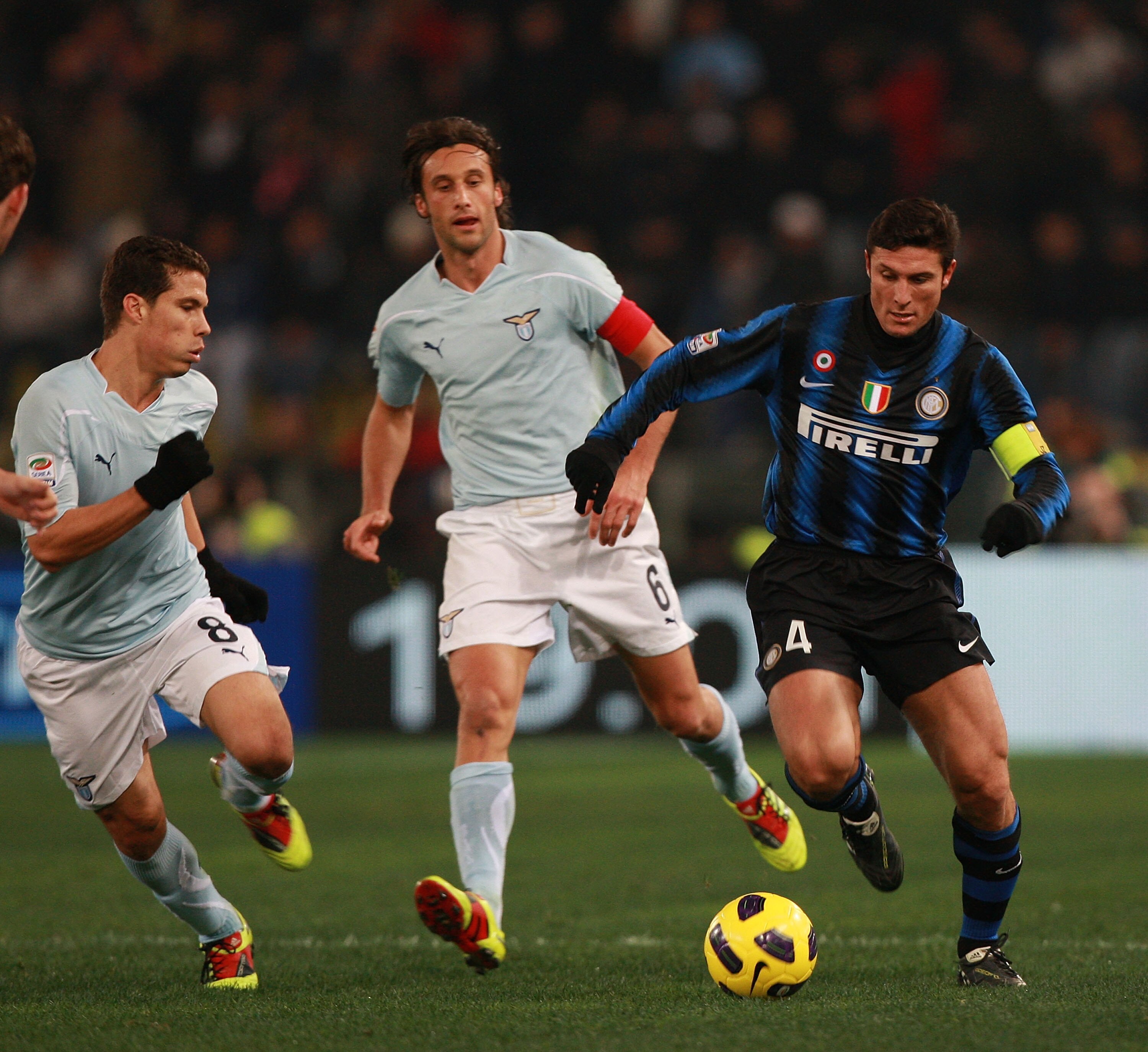 Ranking The Top 10 Defenders in World Football