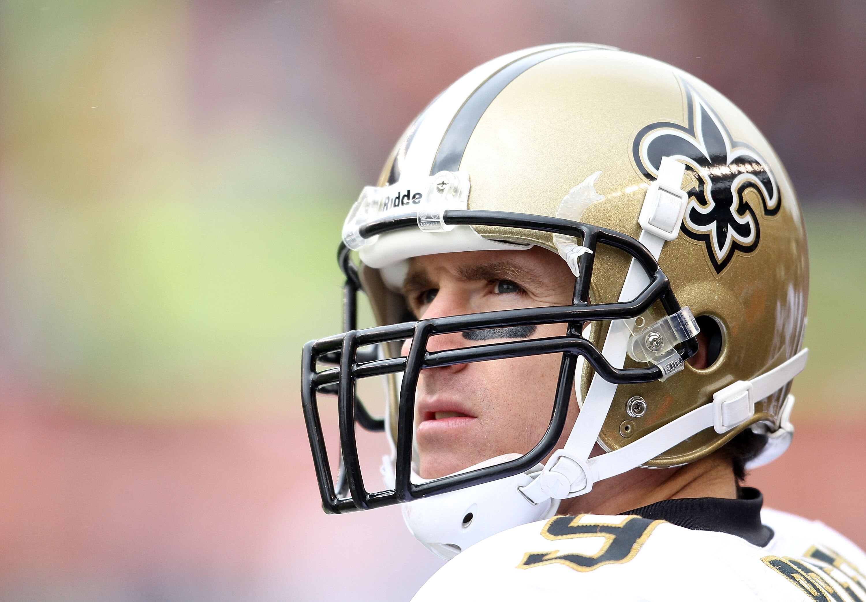 Drew Brees, Tim Tebow and 10 Athletes You'd Let Your Sister Date