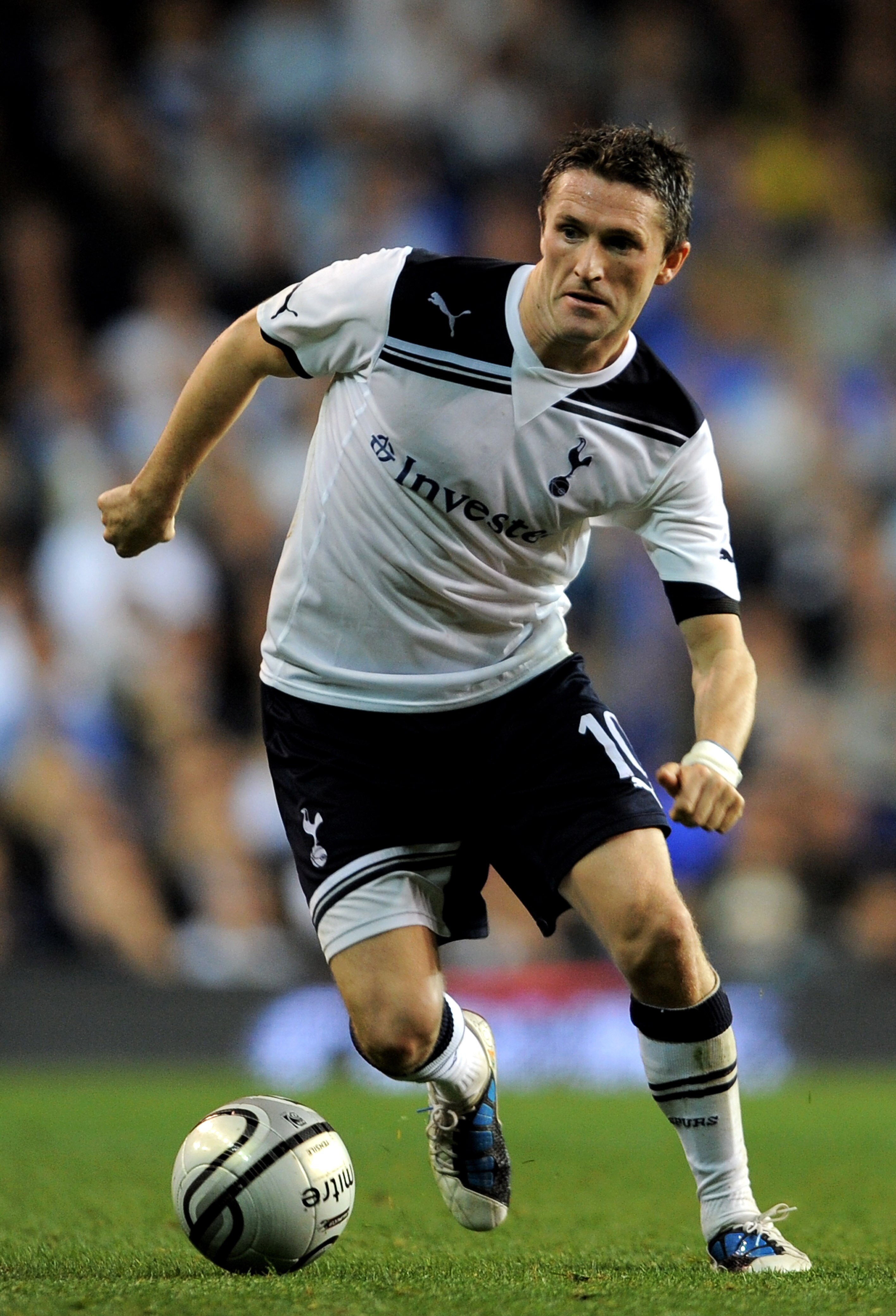 Premiership Transfer Rumours: Speculation Over Robbie Keane and David ...