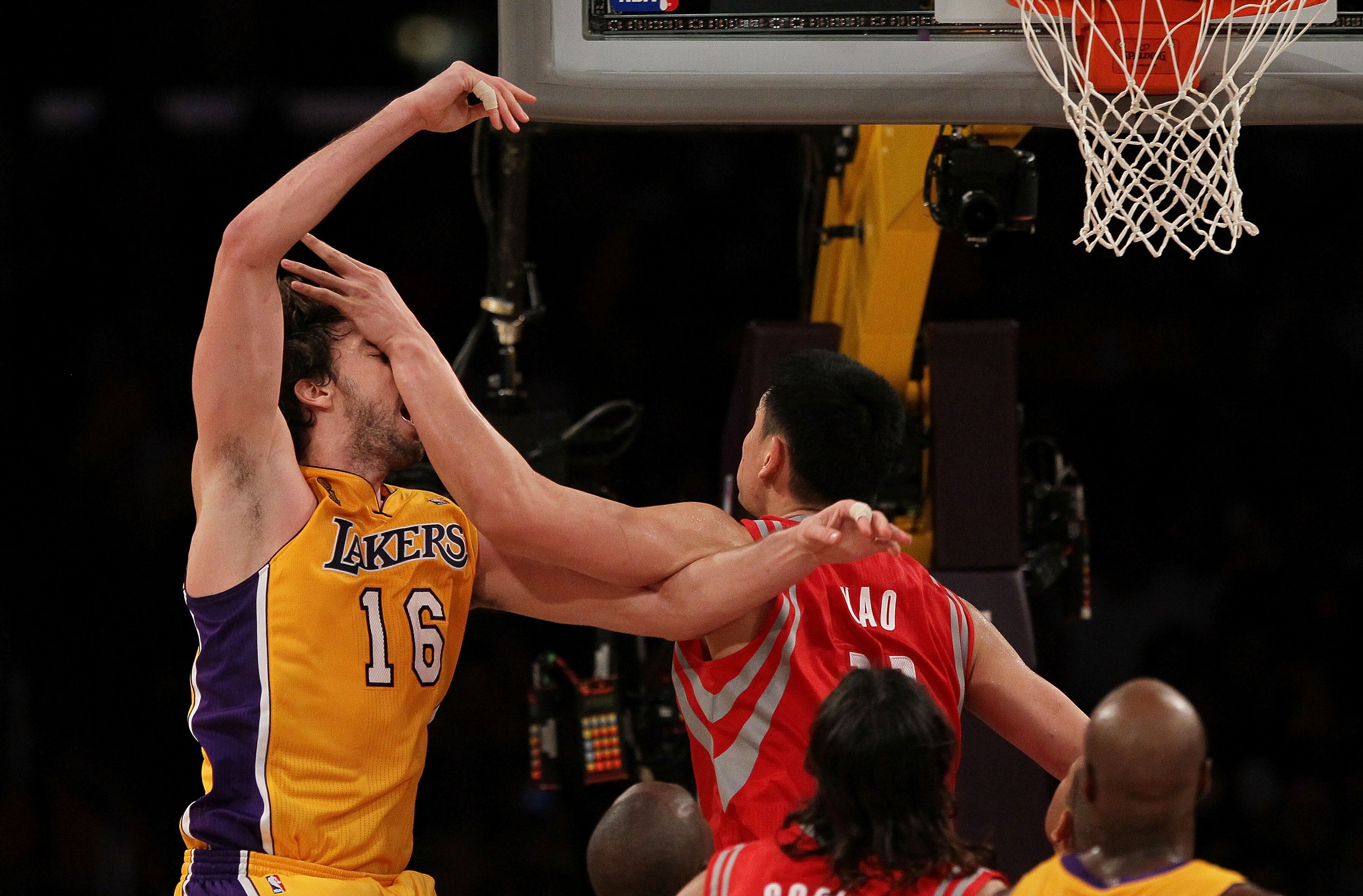 Yao Ming Injury Could End Career: Power Ranking Best Games For Houston ...
