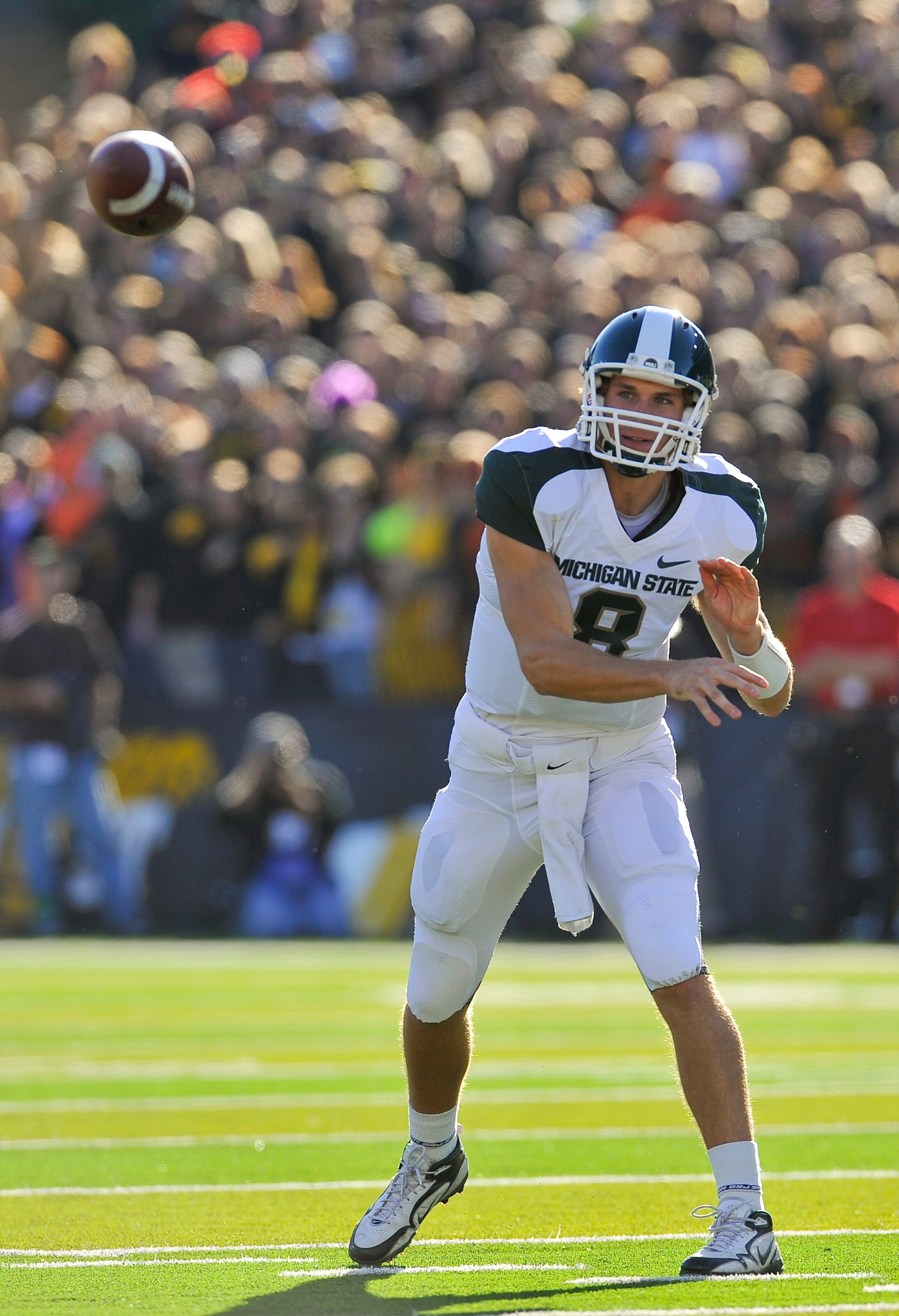 2011 Capital One Bowl: 5 Michigan State Over/Under Predictions