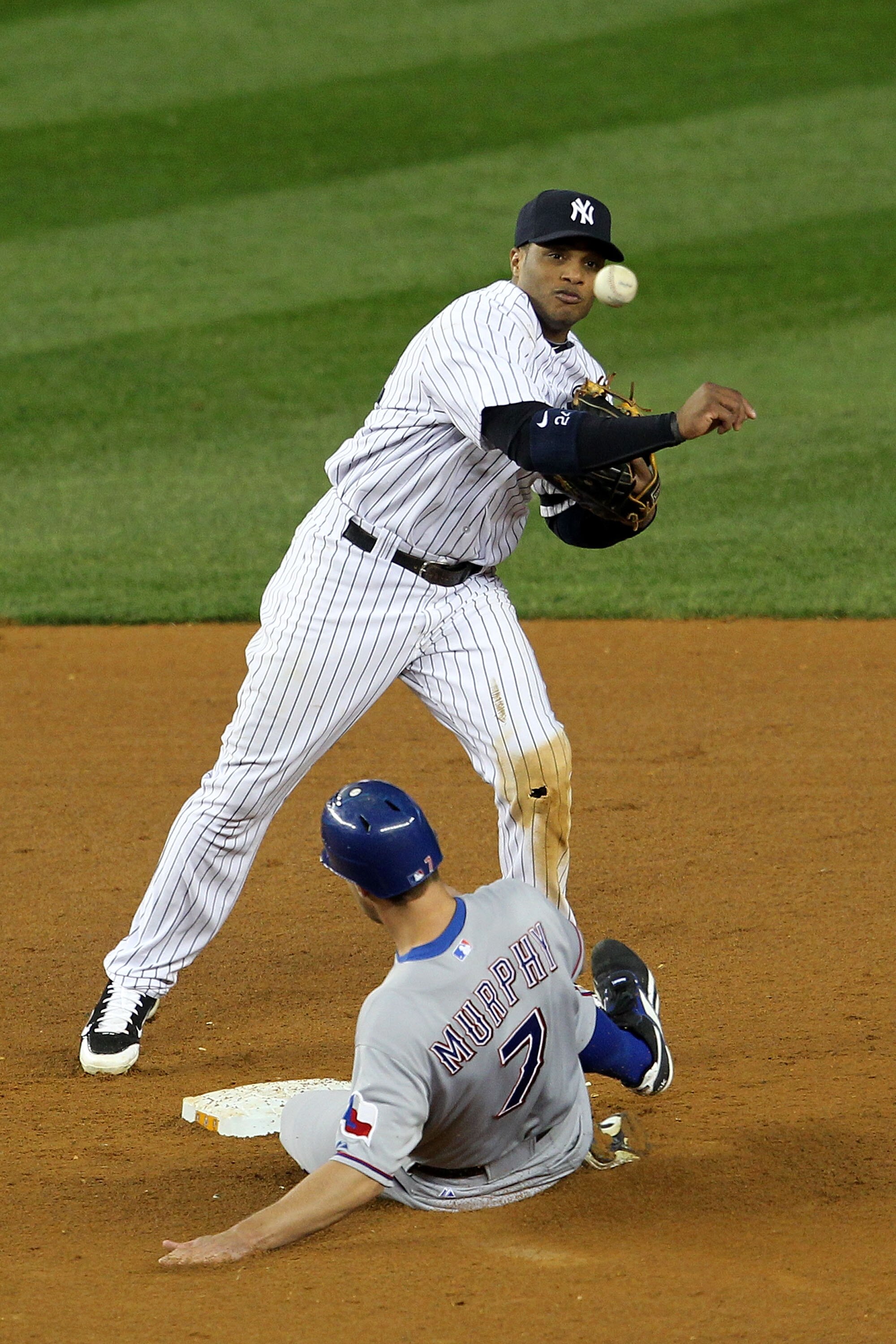 MLB Power Rankings: Ranking the 30 Top Defensive Players in Baseball
