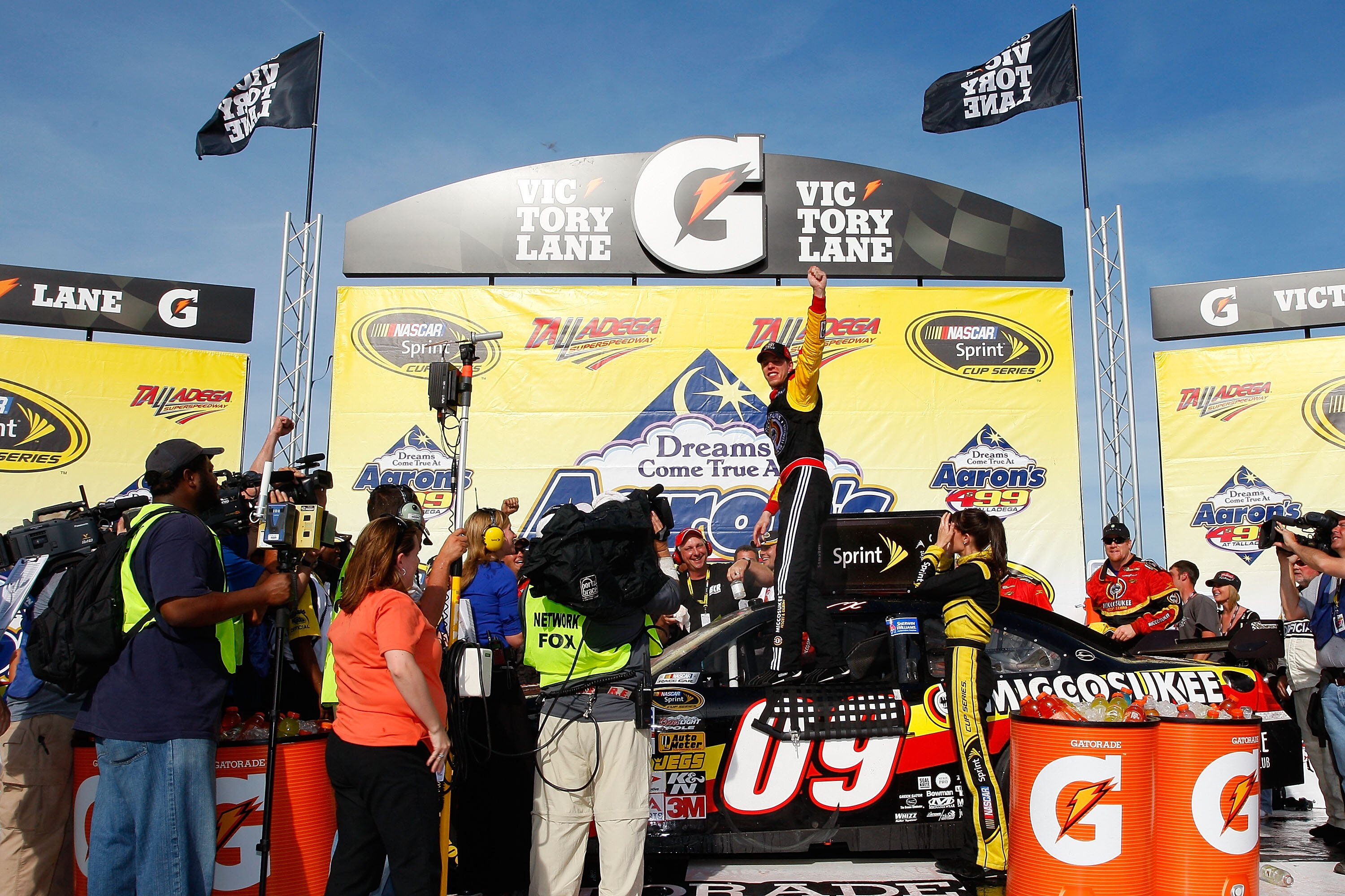 NASCAR Sprint Cup 2011: 10 Drivers Who Could Earn Their First Wins This ...