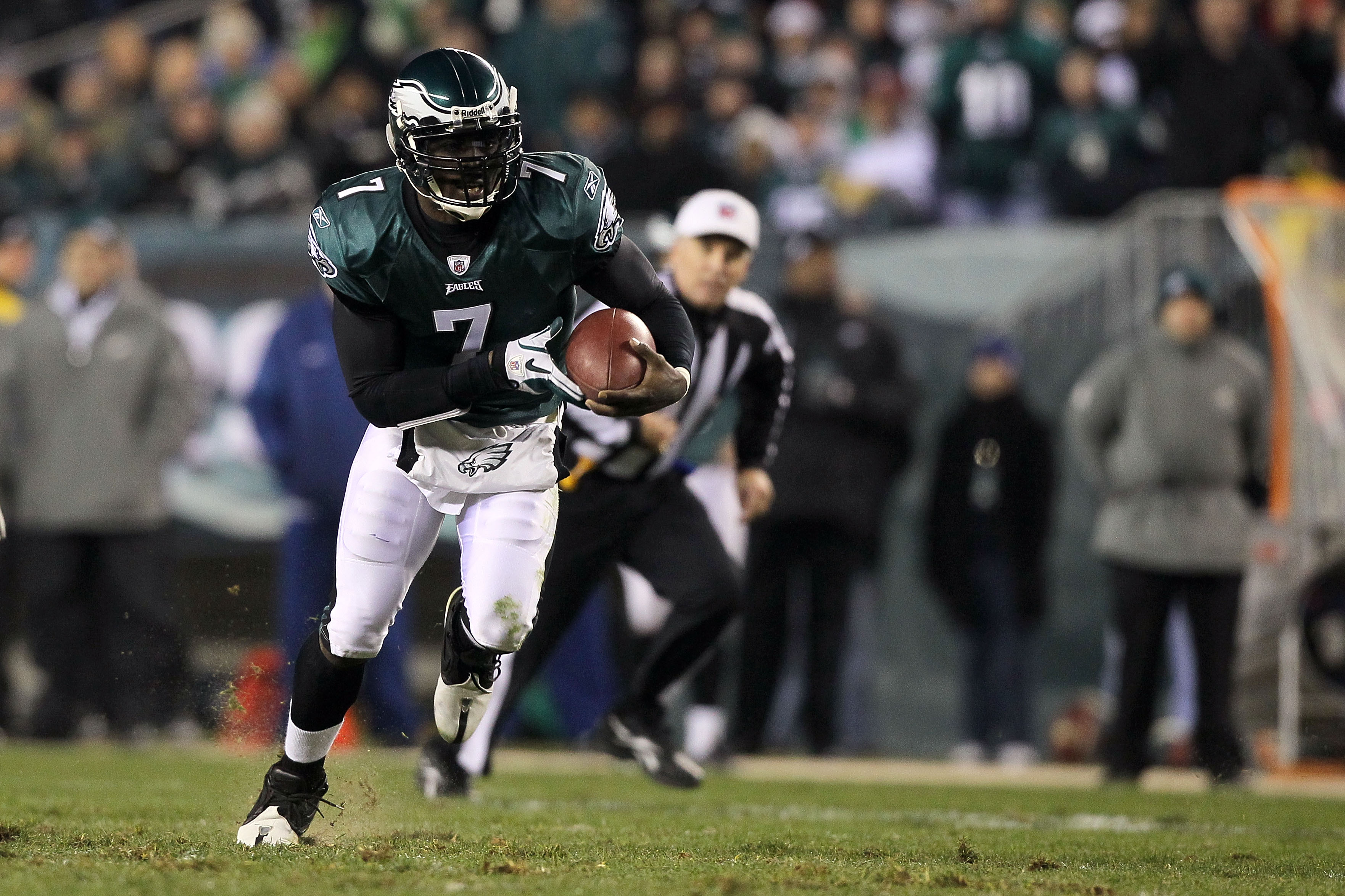 Philadelphia Eagles: 10 Reasons Why They Need to Re-Sign Michael Vick