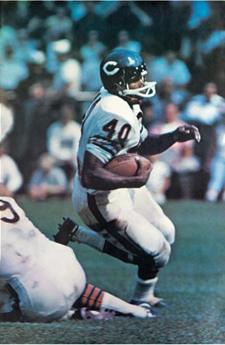 Top 25 Hall of Famers Who Never Played in a Super Bowl