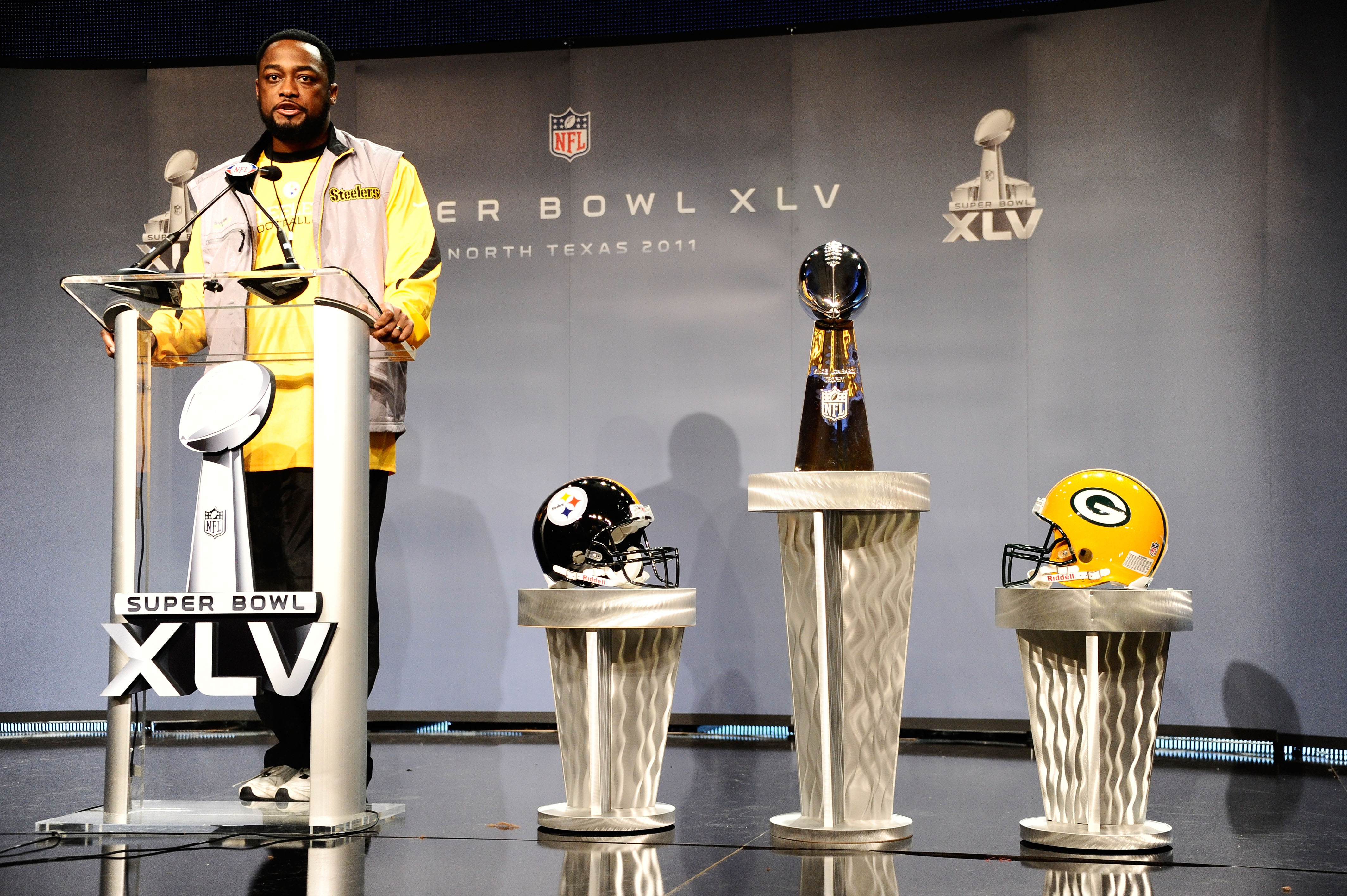 Super Bowl 2011: 10 Biggest Storylines for the Big Game | News, Scores ...