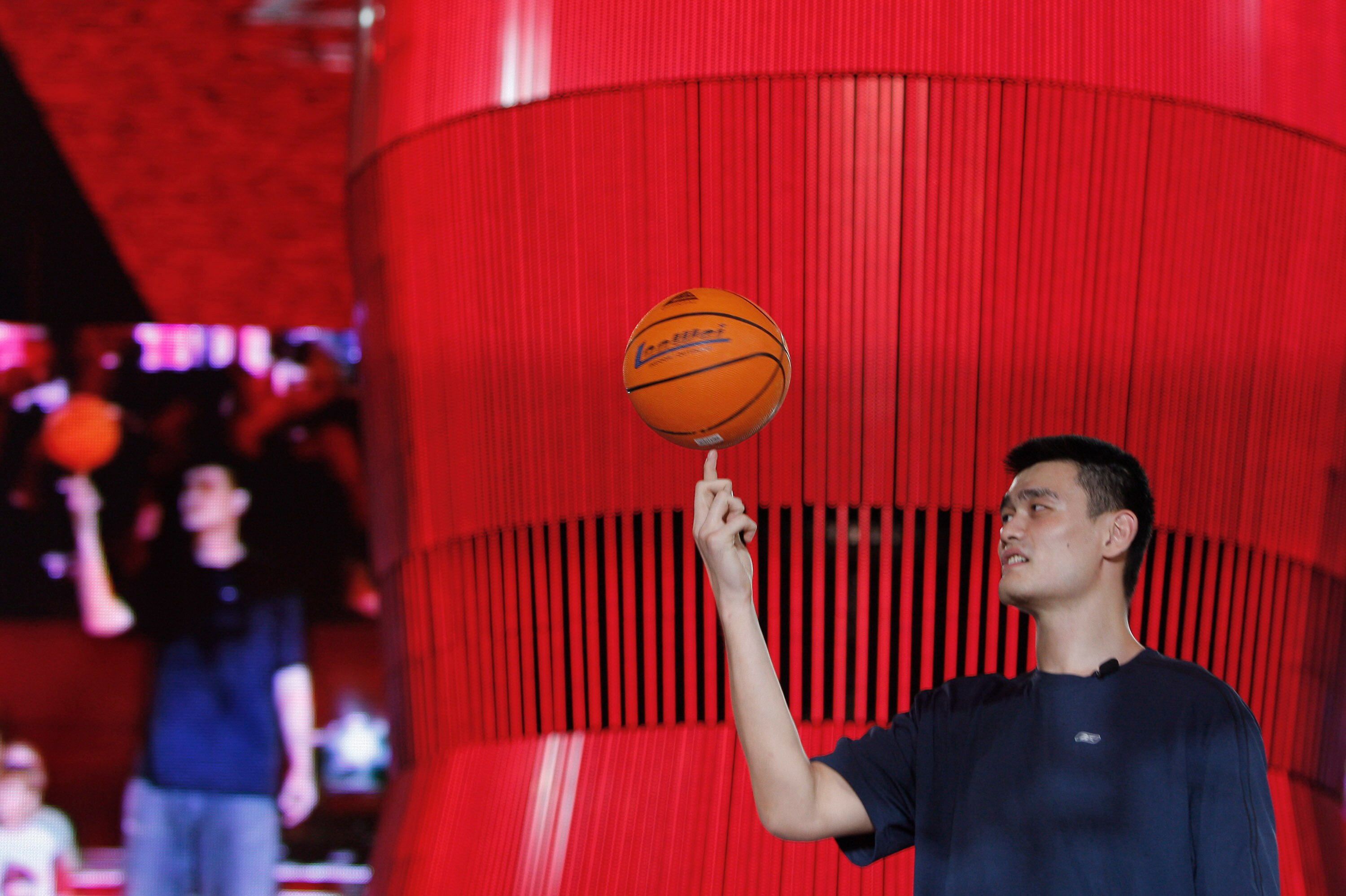 Houston Rockets: 10 Centers Who Could Replace Yao Ming