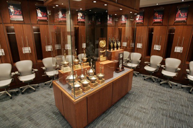Arizona Basketball: A Look Behind the Scenes at the New Wildcats Locker ...