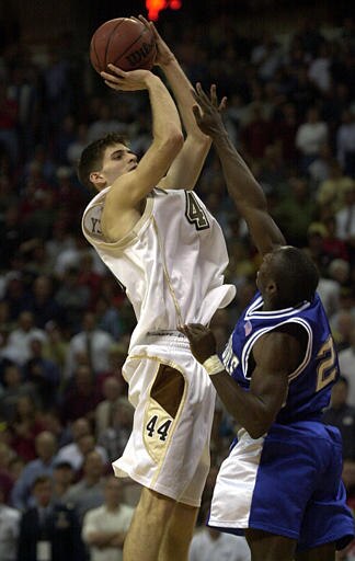 NBA All-Star Saturday Night: Who Will Win The Foot Locker Three-Point ...