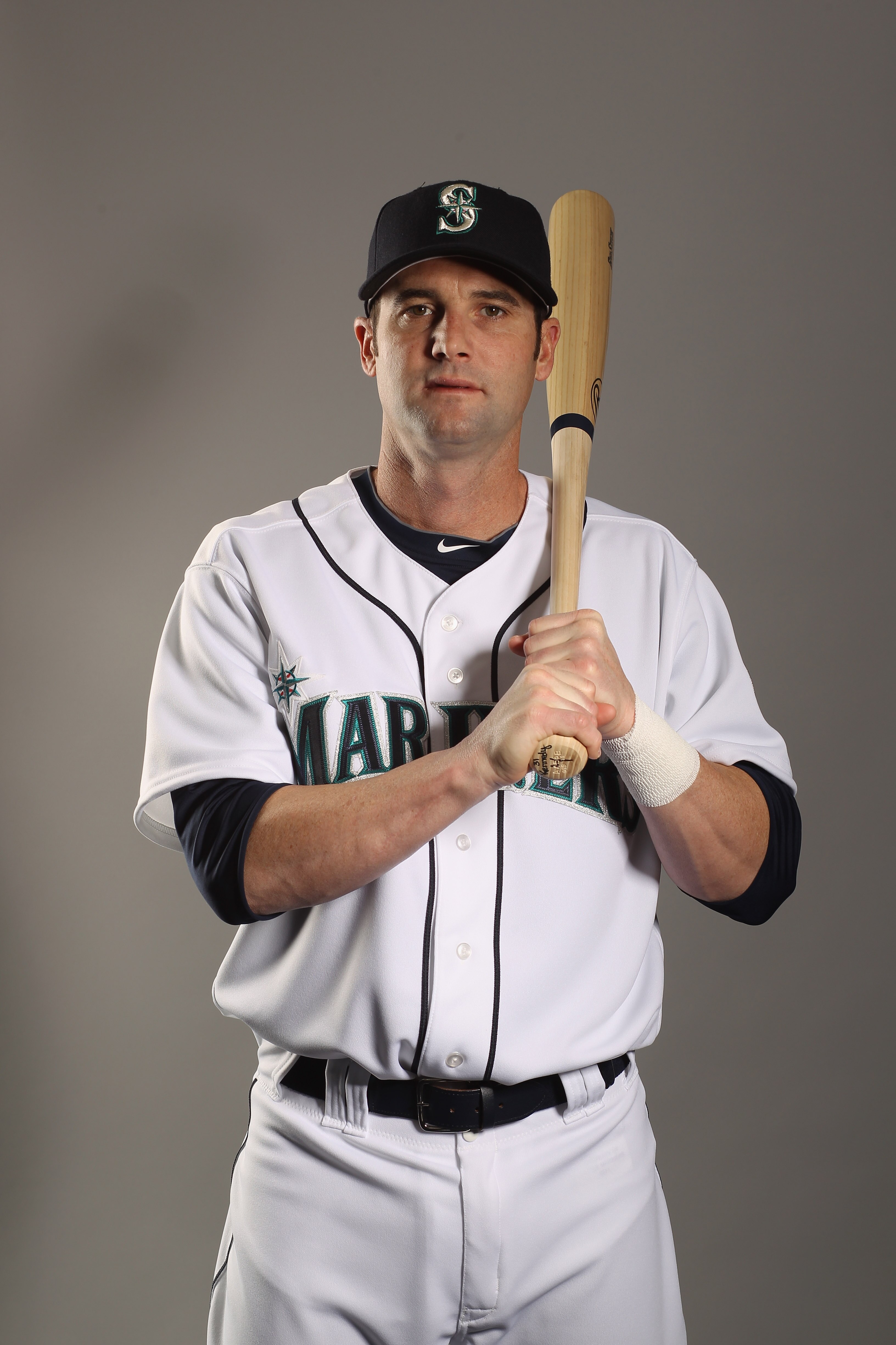MLB Preview 2011: Full Seattle Mariners Season Preview, Roster and ...