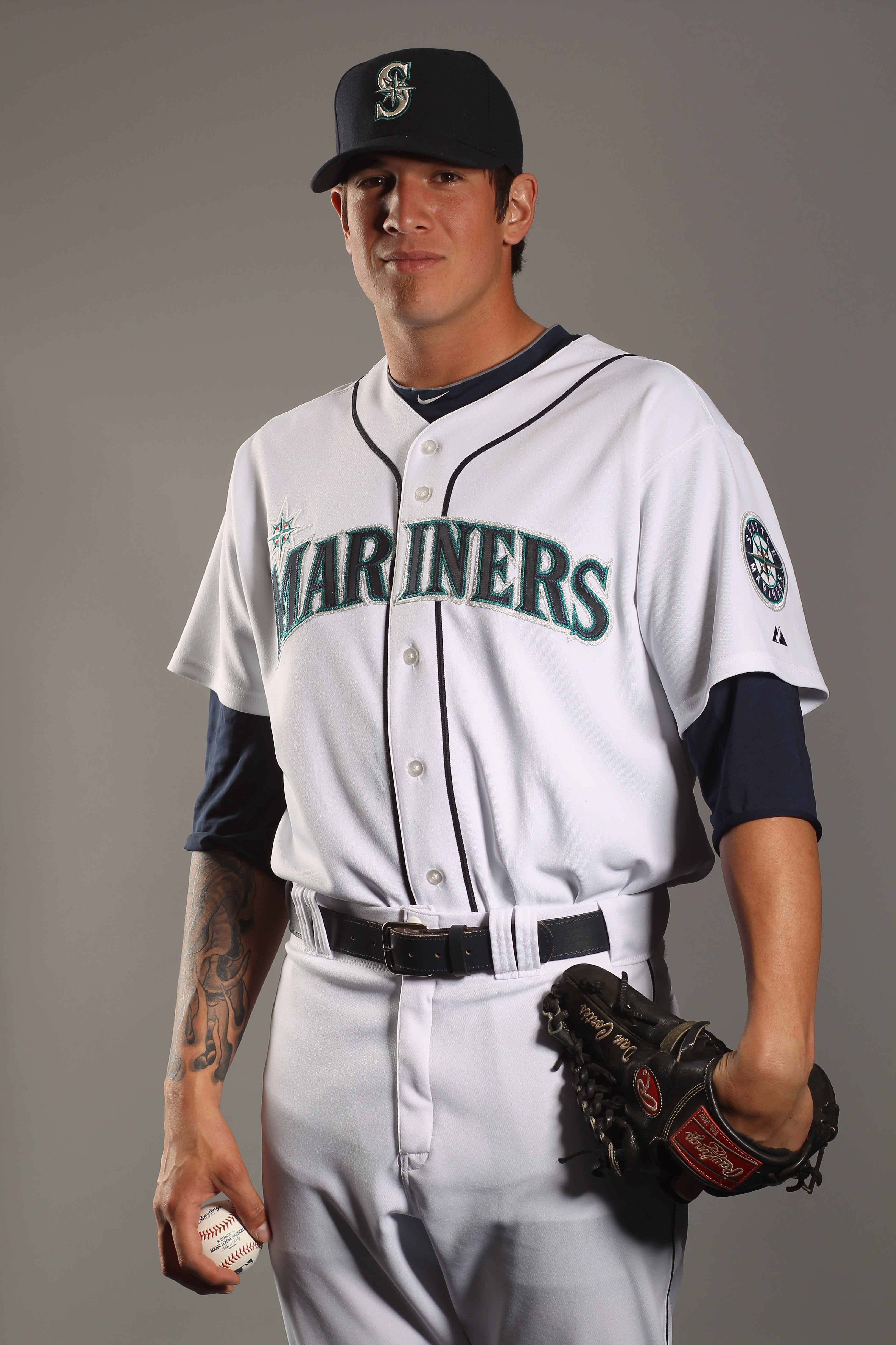 MLB Preview 2011: Full Seattle Mariners Season Preview, Roster and ...