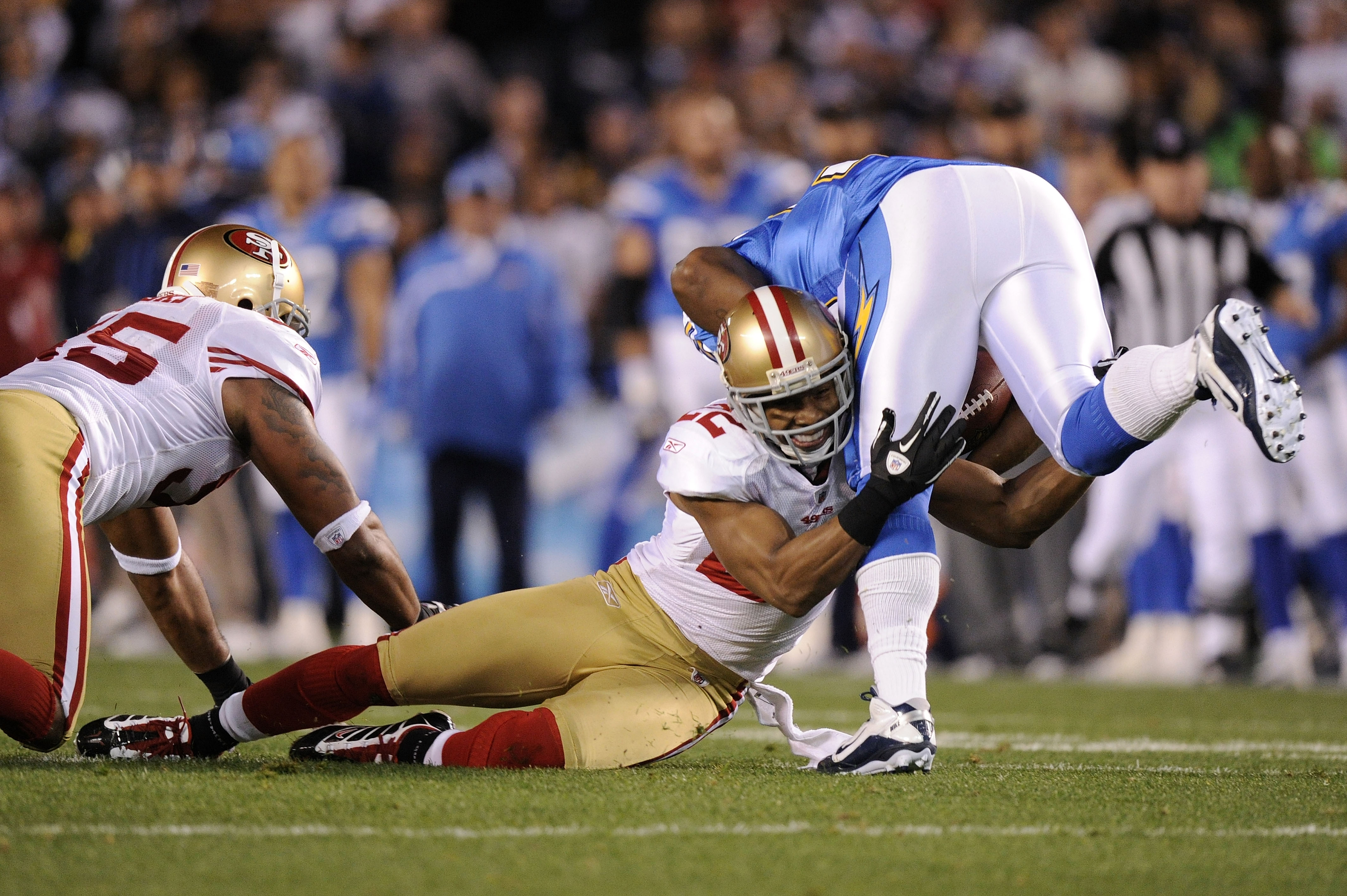 NFL Trade Talk: Nate Clements and the NFL's 10 Most Untradeable Contracts