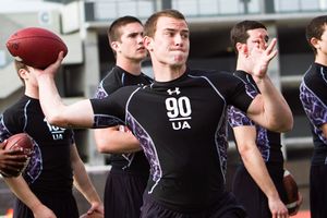 College Football Recruiting 2012: Aaron Crone Likes Boise State and Nevada