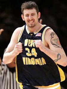 March Madness: The 15 Greatest No-Names to Household Names in ...