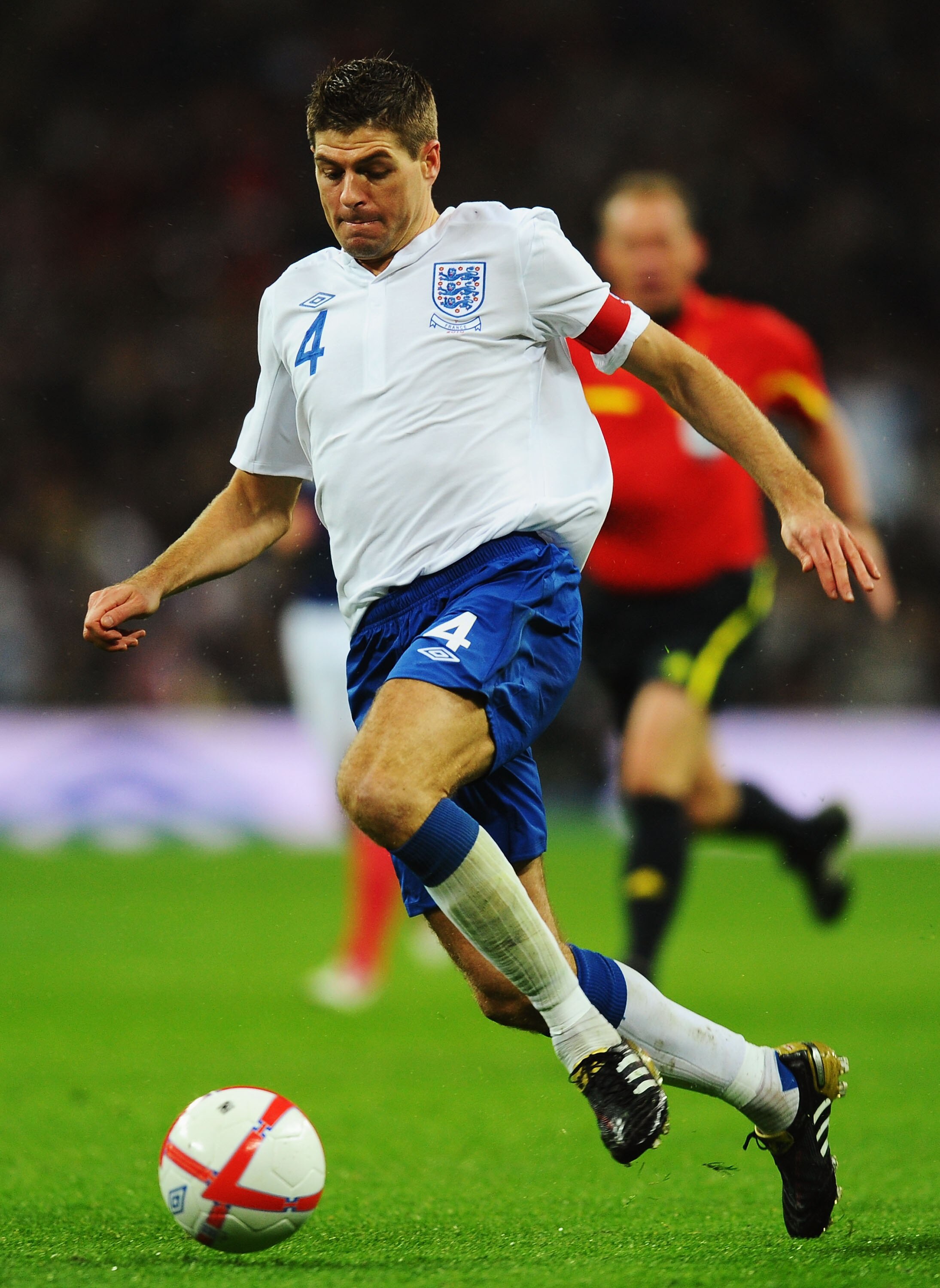 Liverpool FC: 5 Reasons Not To Panic Over Steven Gerrard's Injury Layoff