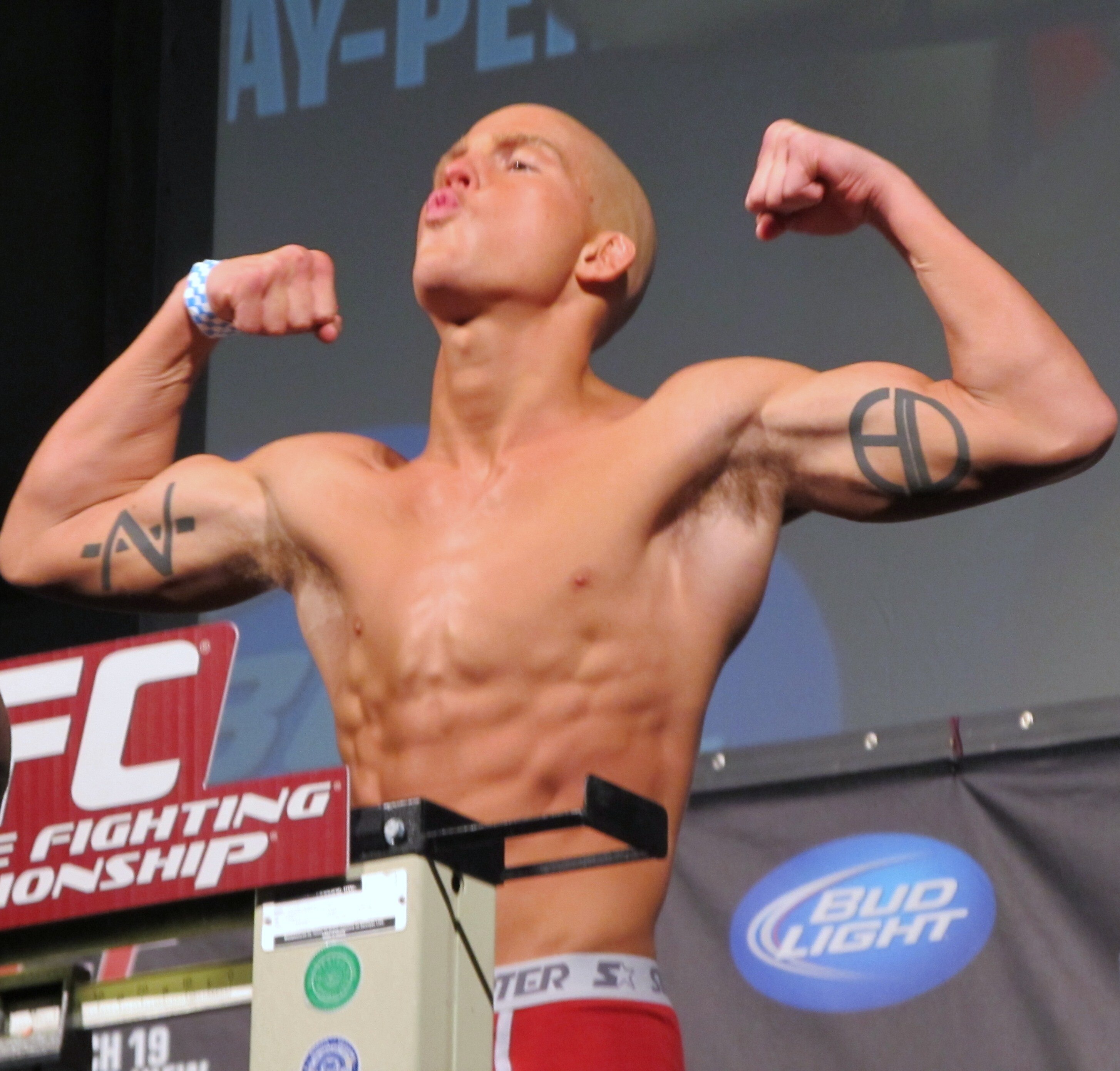 UFC 128 Fight Card: Exclusive B/R Photos for the Fighter Weigh-Ins in ...