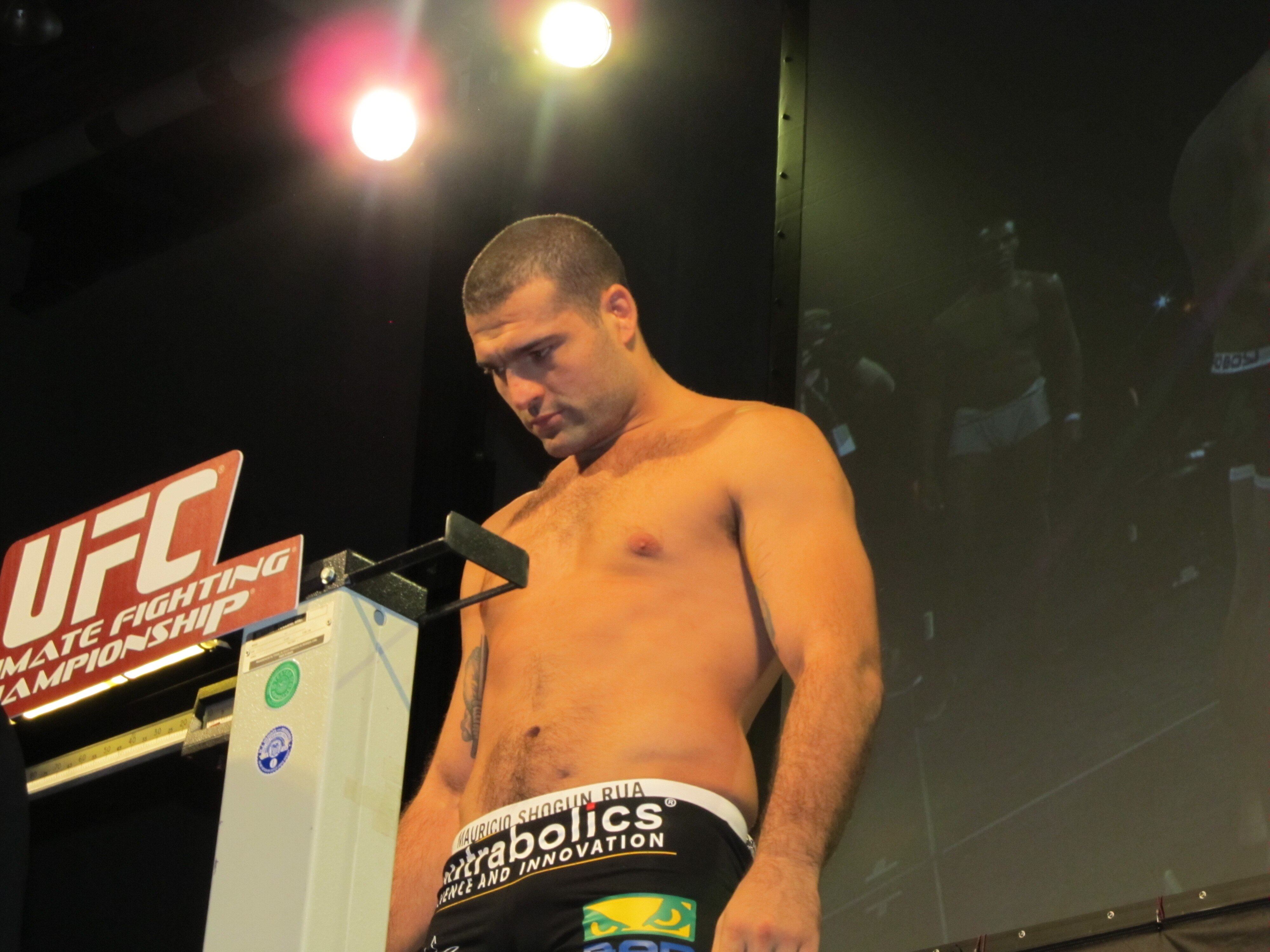 UFC 128 Fight Card: Exclusive B/R Photos for the Fighter Weigh-Ins in ...