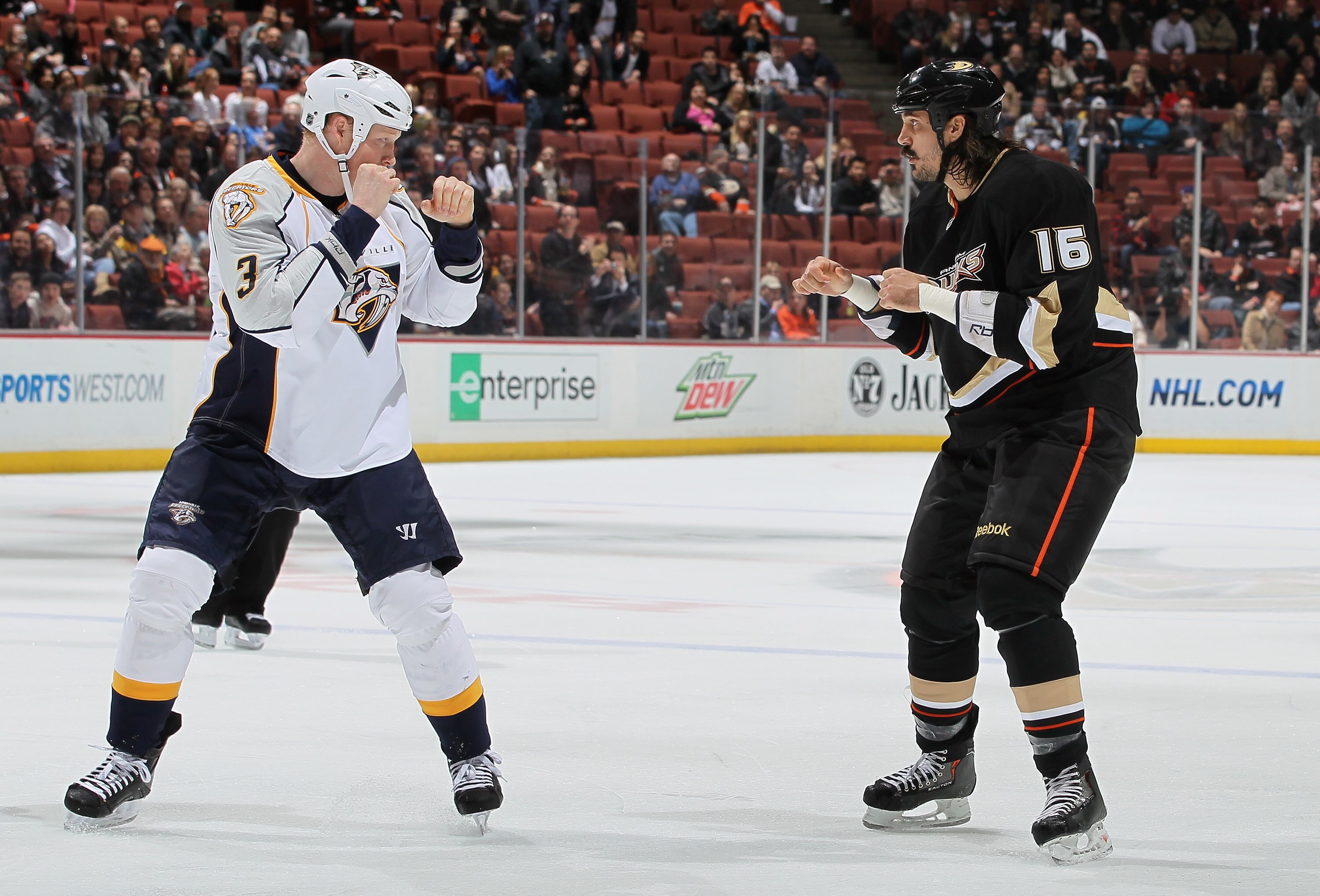 Skip March Madness and Watch These 5 NHL Games This Weekend | News ...