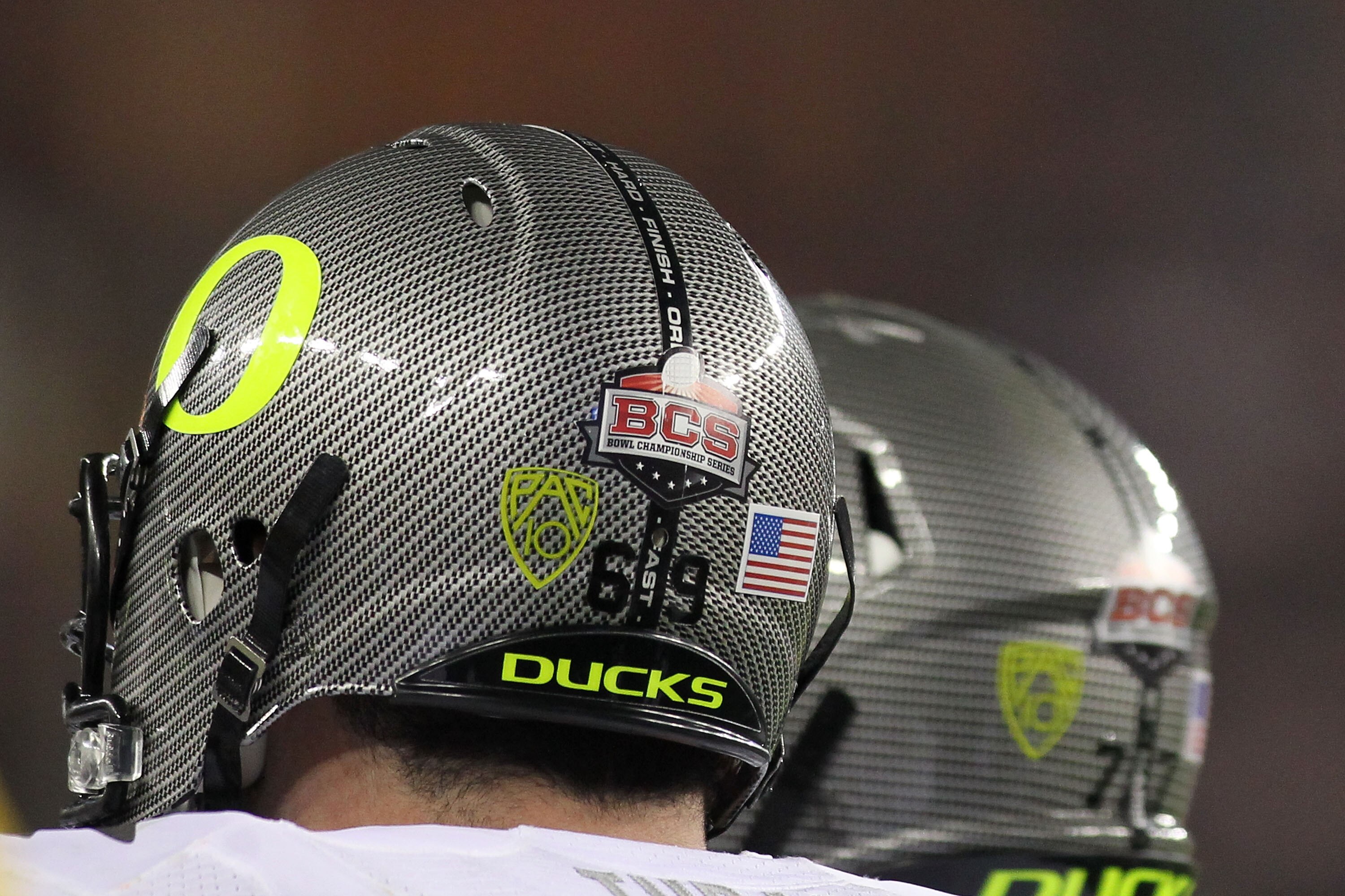 College Football Top 25: Oregon or USC, Which Pac-12 Powerhouse Ranks ...