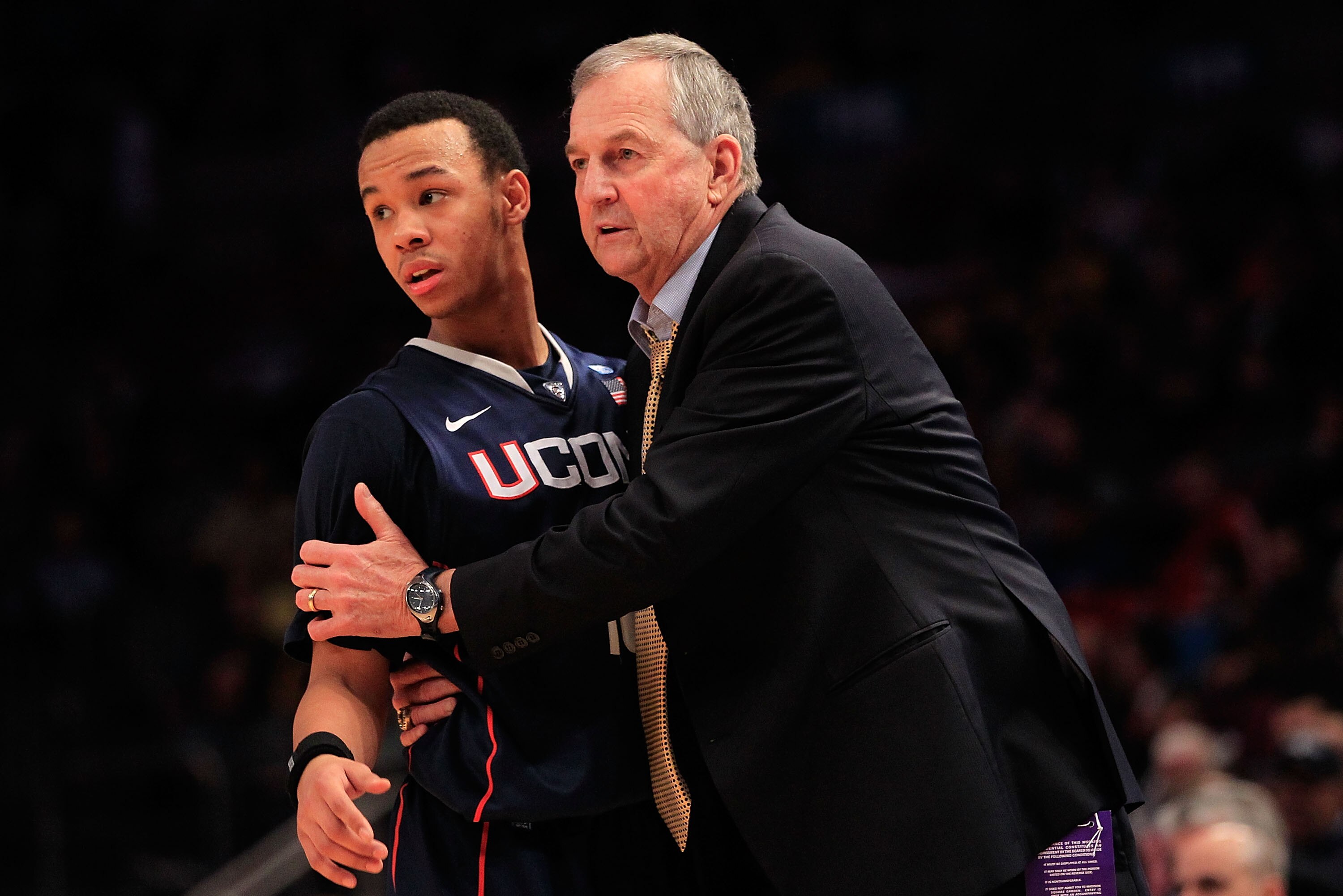 UConn Basketball: Power Ranking Jim Calhoun's All-Time Great Coaching ...