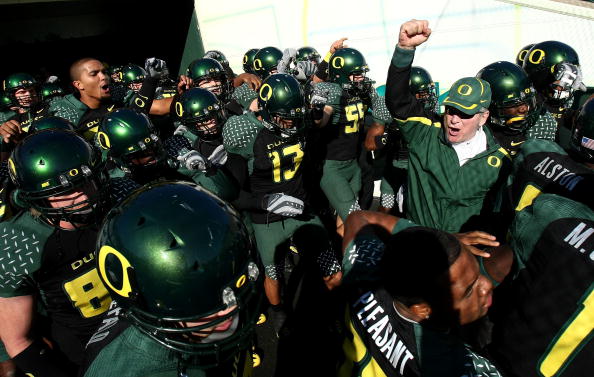 College Football 2011: 10 Surprise Oregon Ducks to Watch