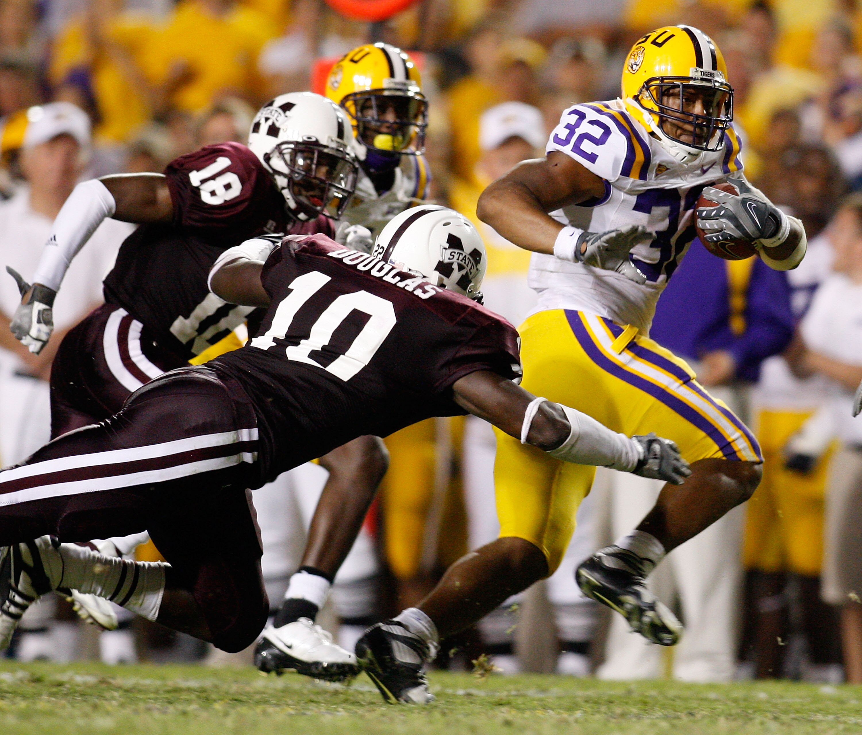 College Football 2011: Predicting the Title Busting Games for 2011