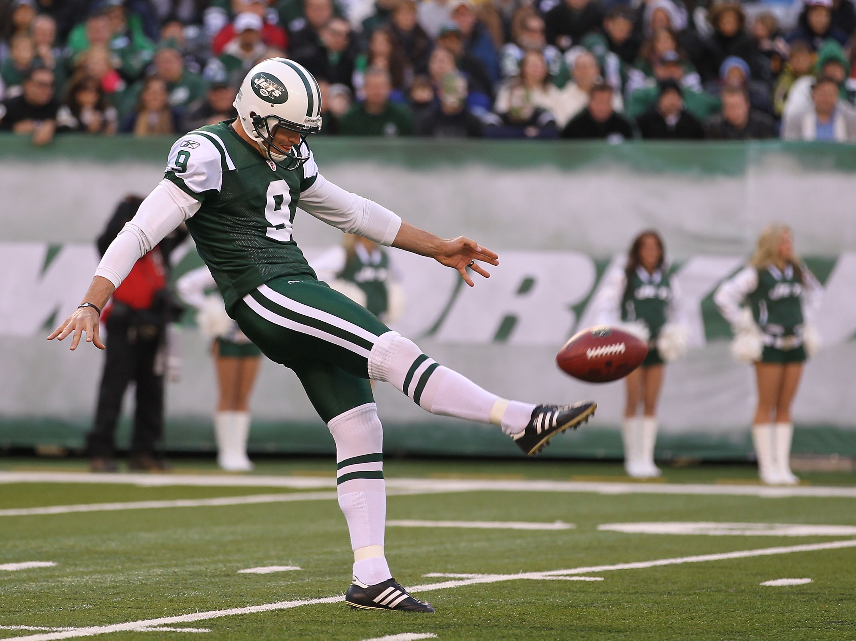 New York Jets: Buy or Sell on Their 13 Free Agents