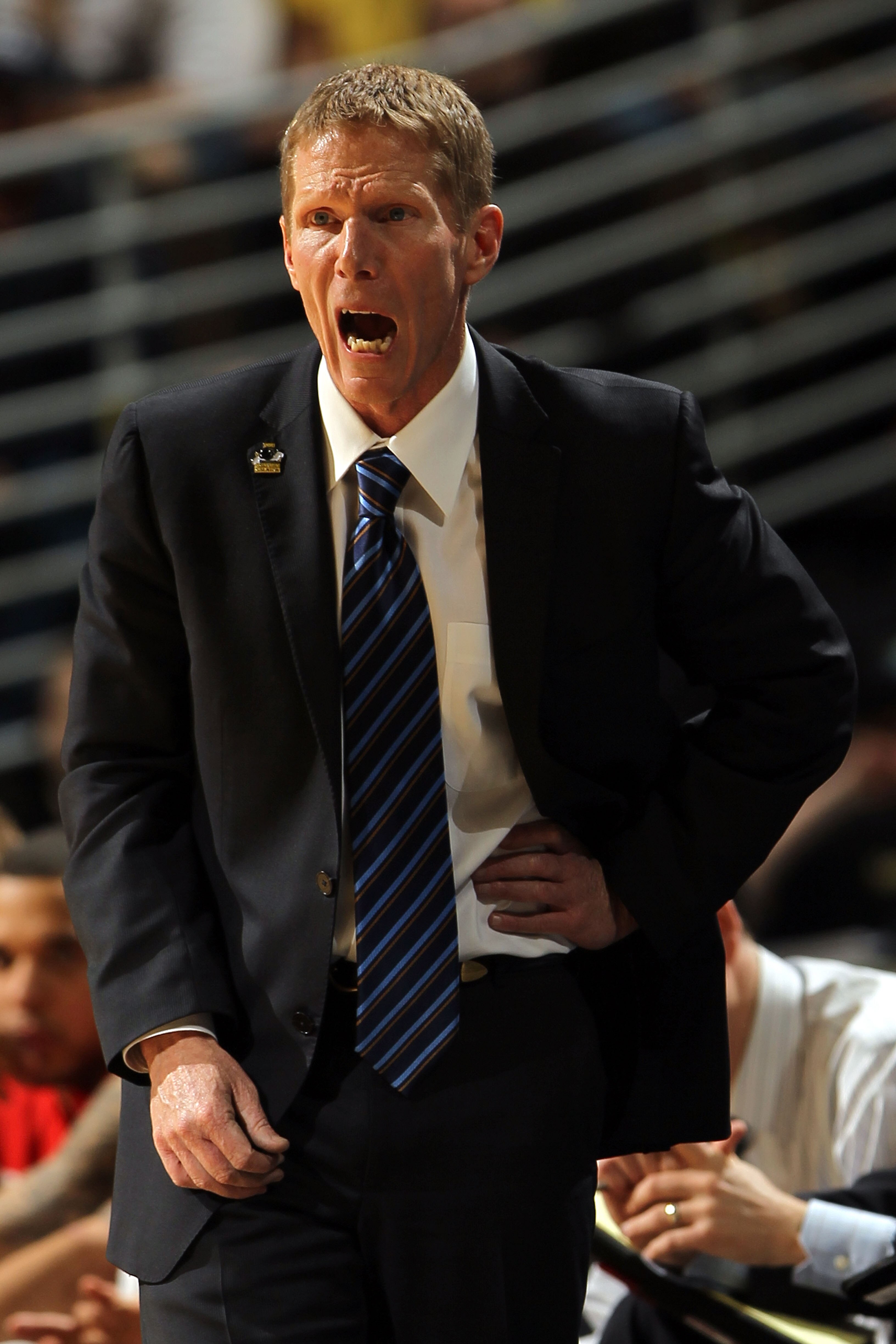 College Basketball: 10 Coaches Who Deserve Promotions to Major Programs