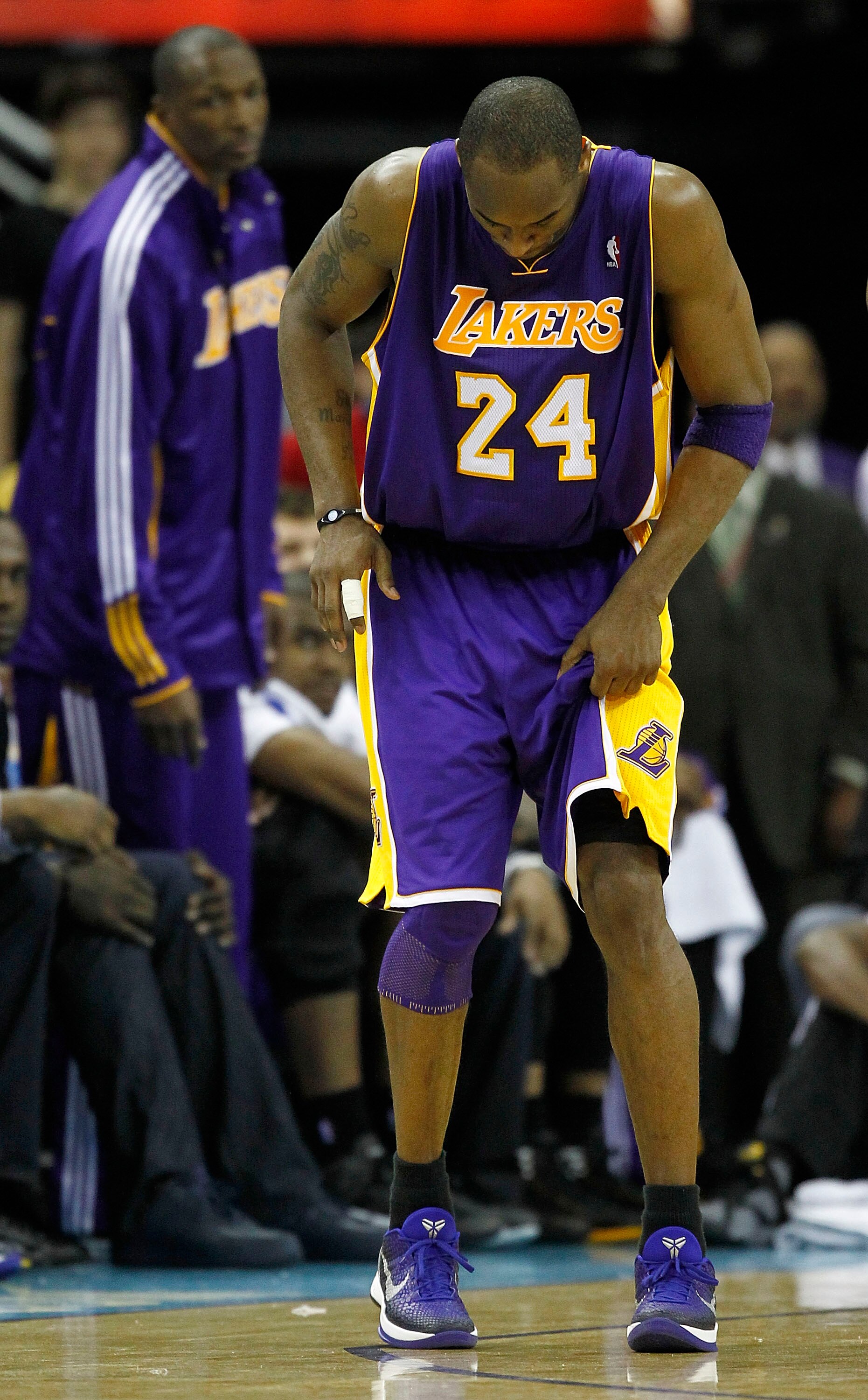 NBA Playoffs 2011: 10 Reasons Kobe's Lakers Will Lose to Paul's Hornets ...