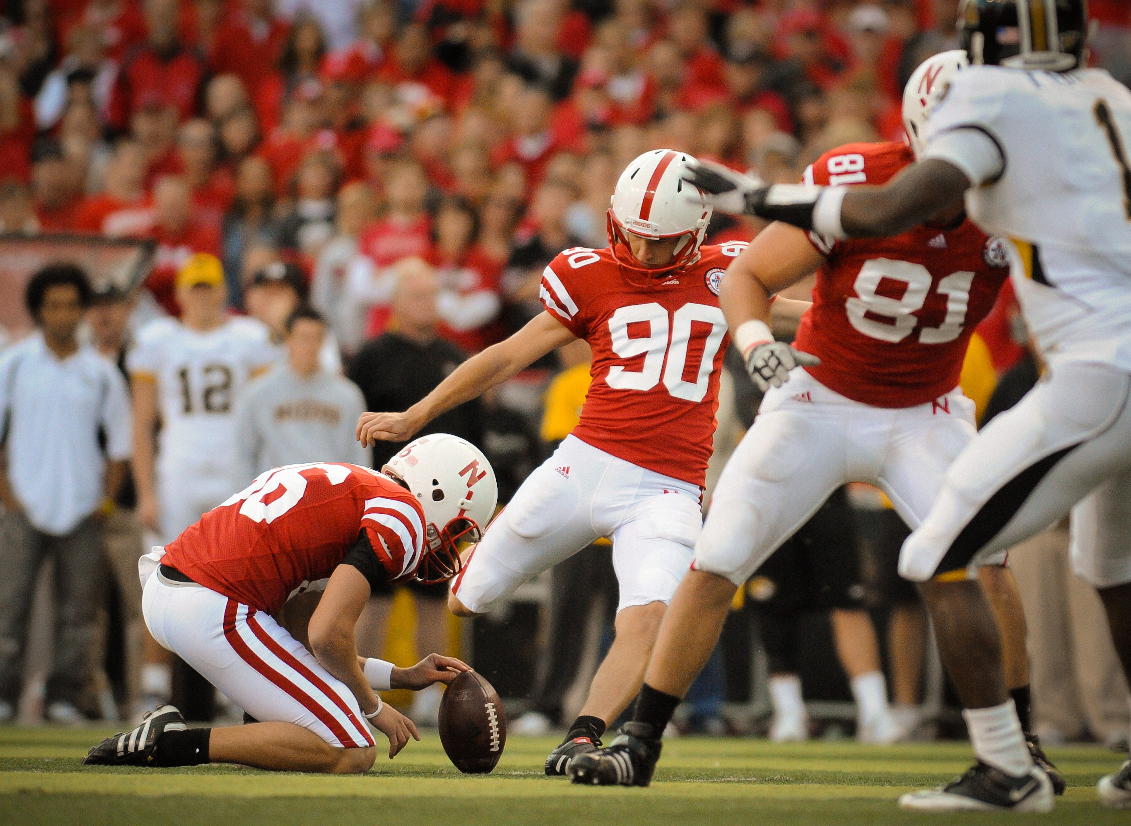 NFL Draft 2011: Ranking the Top 25 Players Who Should Be Available on ...