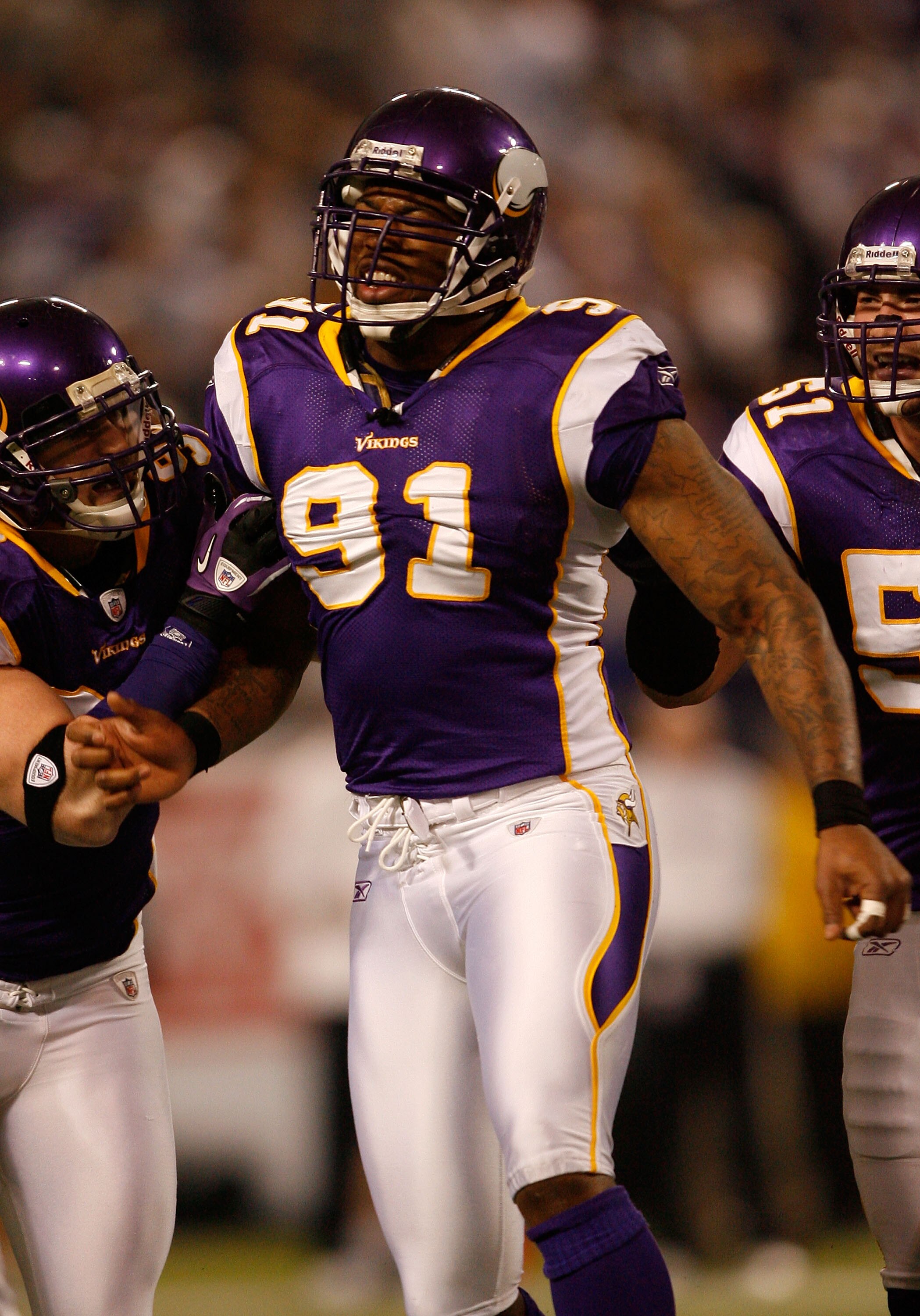 NFL Free Agency 2011: 5 Players Who Should Join the Atlanta Falcons' Flock