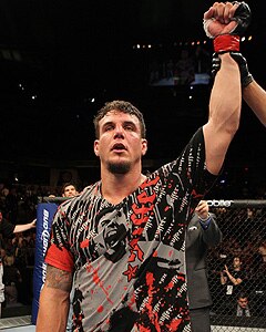 UFC 130 Fight Card: Frank Mir vs. Roy Nelson, Early Head-To-Toe ...