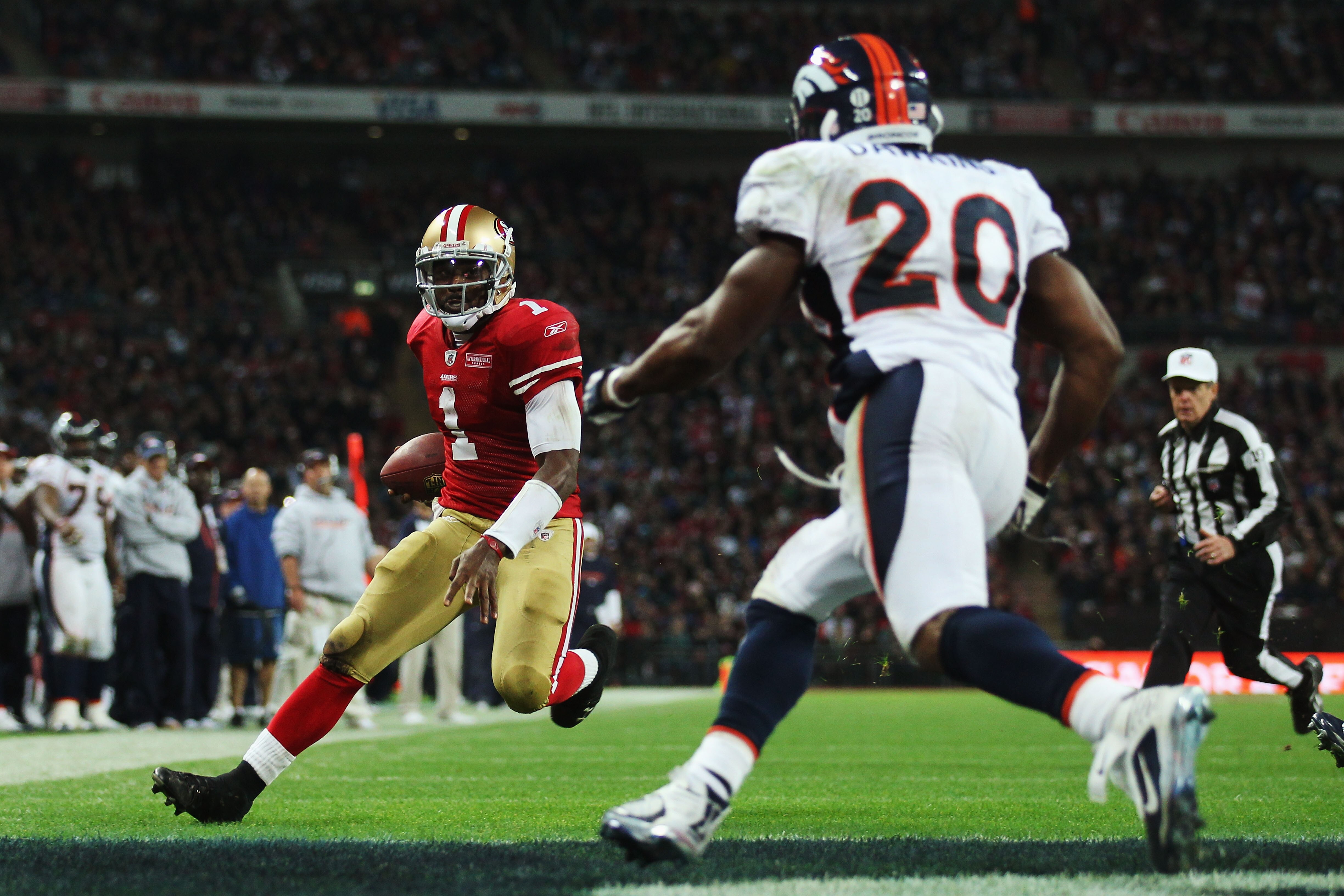 Ray Lewis and 25 NFL Stars Who Could Call It Quits After 2011 | News ...