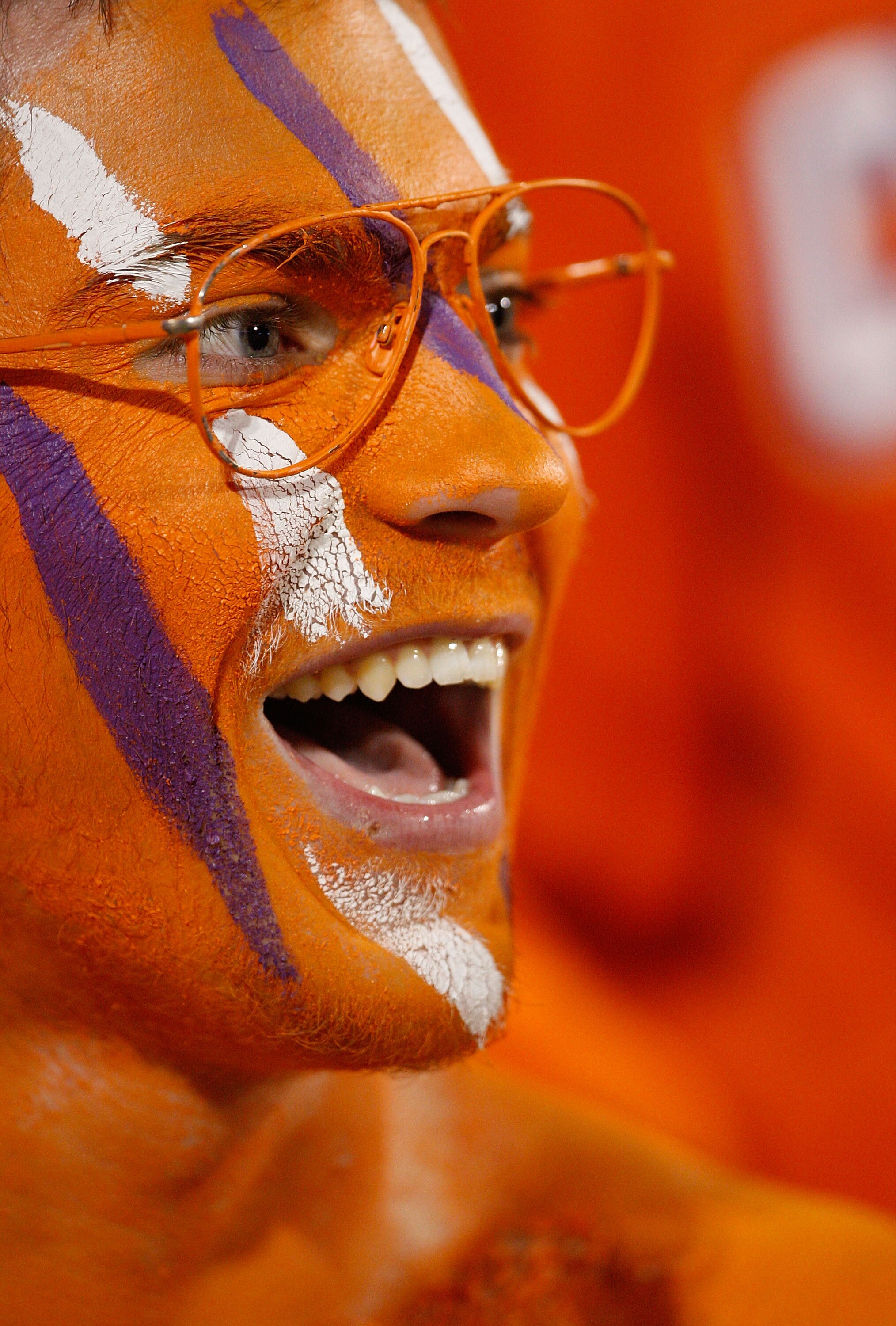 College Football 2011: Power Ranking the 50 Loudest Stadiums