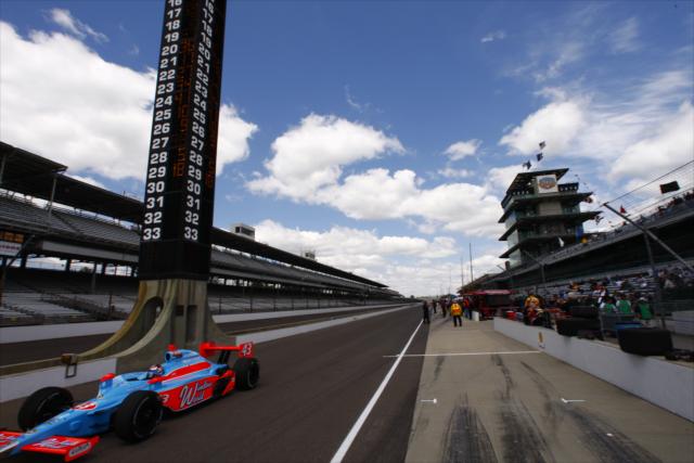 Indianapolis 500: Field Is Set for 2011 Greatest Spectacle in Racing