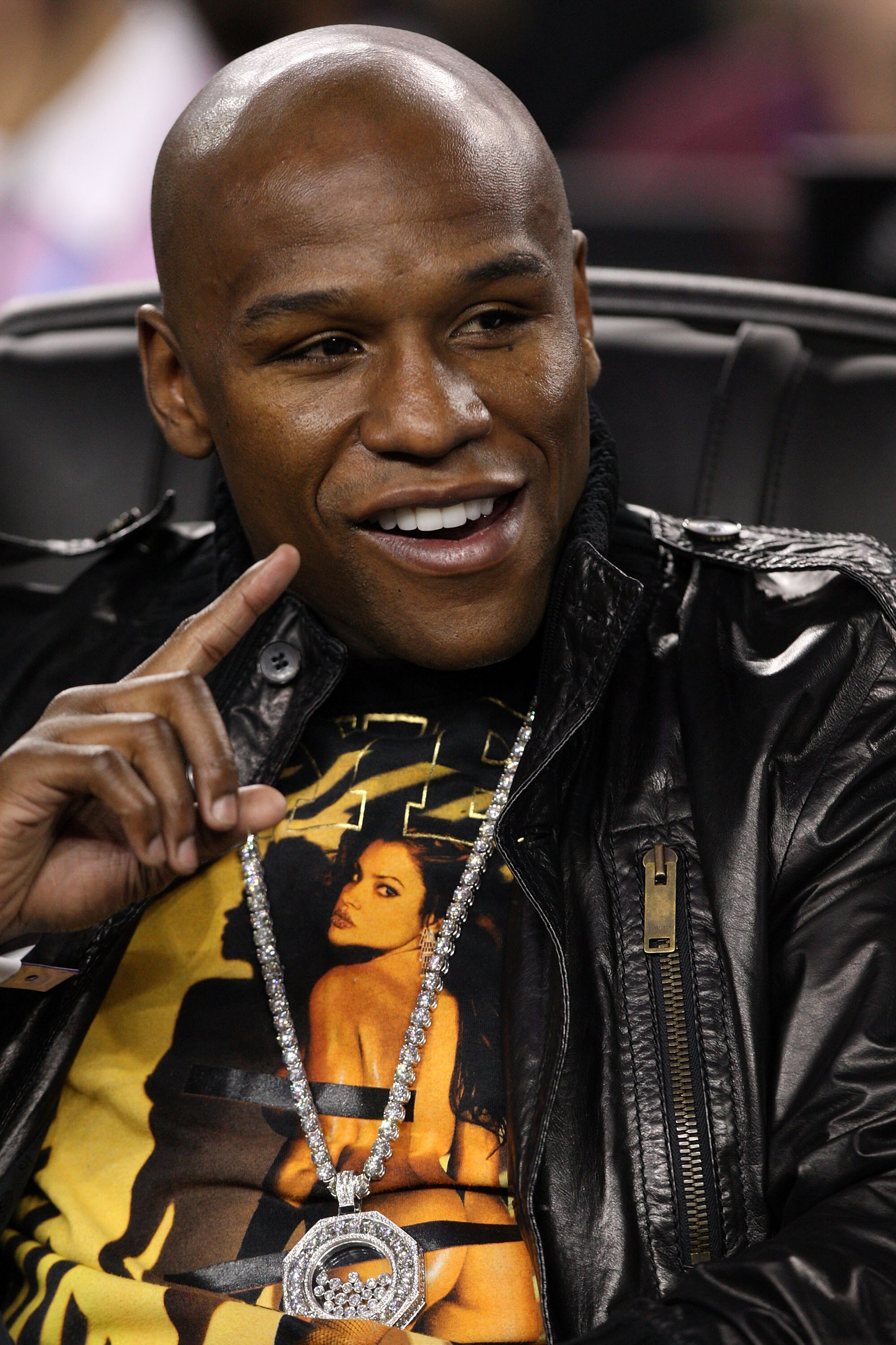 Floyd Mayweather vs Victor Ortiz: 10 Reasons to Watch This Fight | News ...