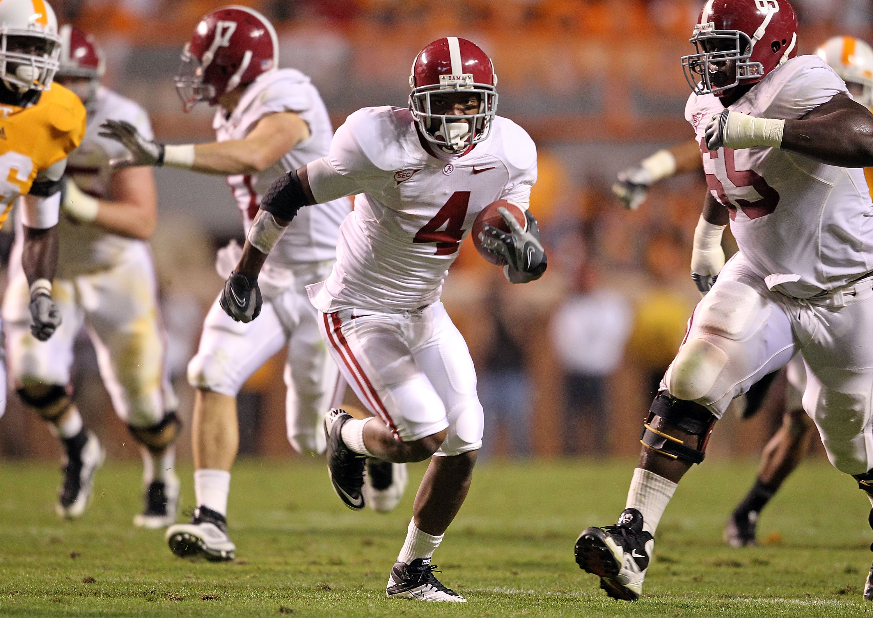 College Football 2011: Wide Receiver Report Card for the Top 50 Teams ...