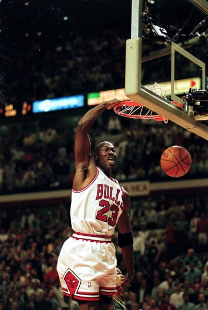 The 10 Best Chicago Professional Athletes of All Time